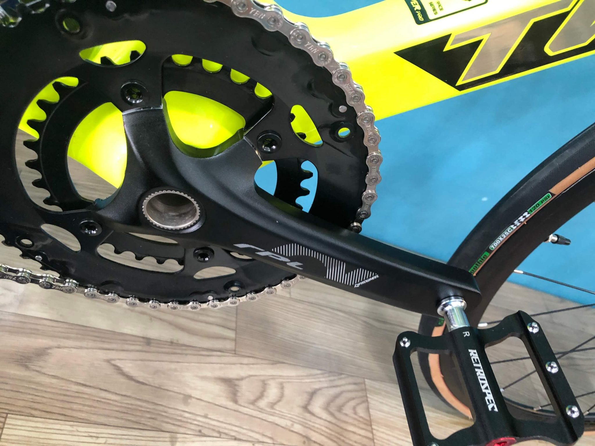 Xe Đạp Đua Twitter Sniper 2.0 2020 - Đỏ Trắng