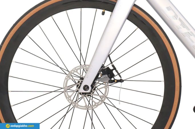 Xe Đạp Đua DTFLY R3000 - Khung Carbon